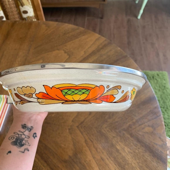 sanko ware | Kitchen | Vintage Country Flowers Pan By Sanko Ware | Poshmark